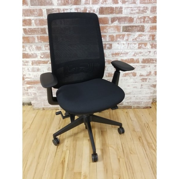 Soji Task Chair, Black